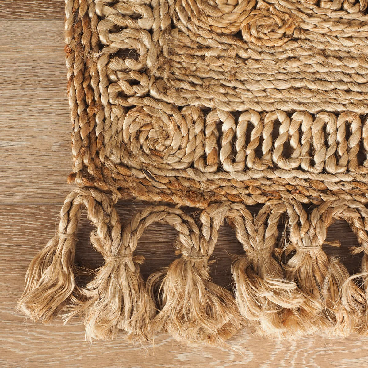 Cochin Circular Natural Hand Stitched Rug 150x80cm – Early Settler AU